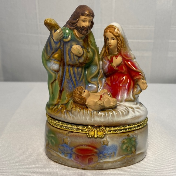 Unmarked | Accents | Nativity Trinket Box Holy Family Jesus Manger ...